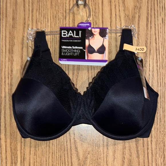 Bali | Intimates & Sleepwear | Bali Black Smoothing Light Lift Bra ...